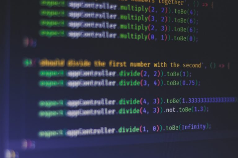 How React JS Developer Can Help Your Business - Engine Templates